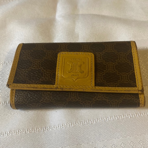 Celine | Accessories | Low Start Vintage Celine Key Holder Has Corner ...